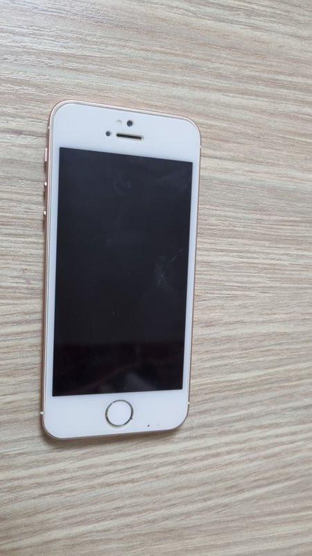 Iphone se sotiladi yaxshi narxda