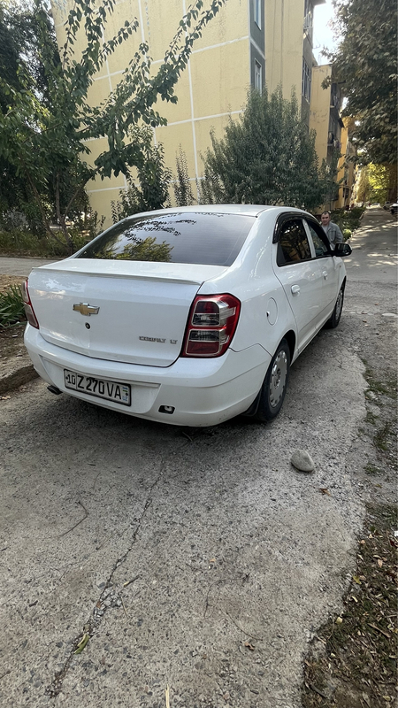 срочно продается автомабил кобалт!