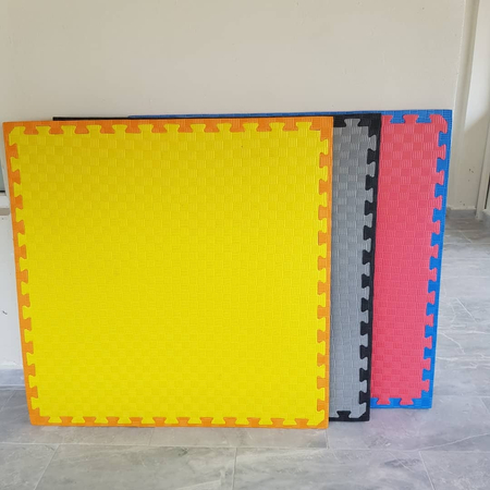 Shoshilinch sotiladi 130.000 dan tatami mat 400ta bor 2smlik kelishila