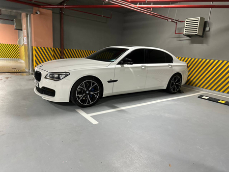 Bmw F02 750Li Long full
