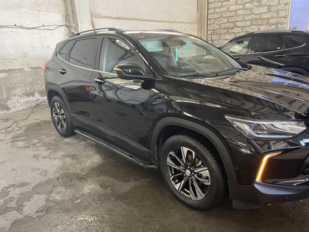 Tracker 2023 Premier