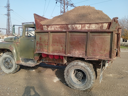 Zil 130 Ural mator xolati yaxshi mator.karopka.zadnimos  zoʻr aybiyo\\\'q