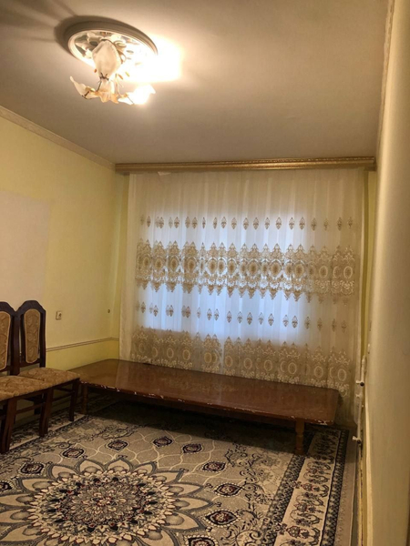 3 хонали шароити билан Карвон обзор атрофи