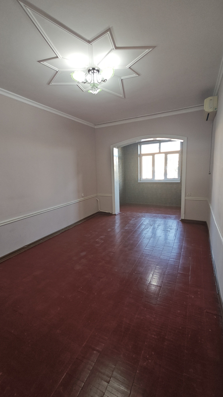 Yunusobod 10 1/5/5 sredniy remont balkon 2/6