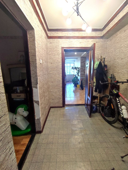 Куйлюк- центр, 3/2/12, 72м²