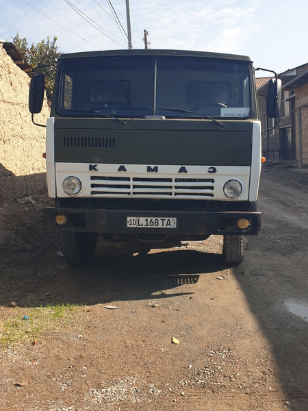KAMAZ  sotiladi samasval