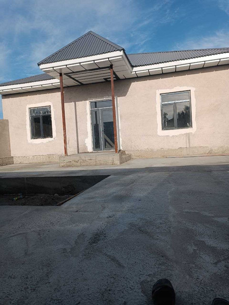 Участка сотилади 4 соток