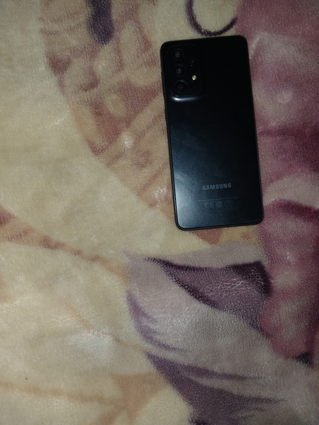 Samsung A33 5G holati yaxshi 128/6 karobkasi yo‘q lekin ishonchli