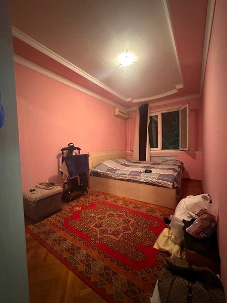 продается 4/2/4 Саида Барака