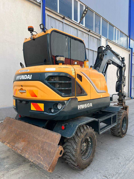 Экскаватор HYUNDAI HW60 2022
