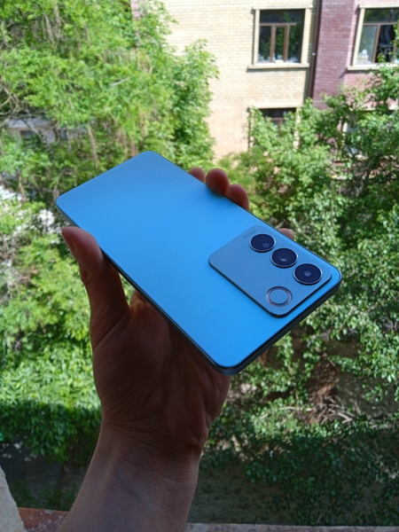 Vivo V27e 8/256 Gb