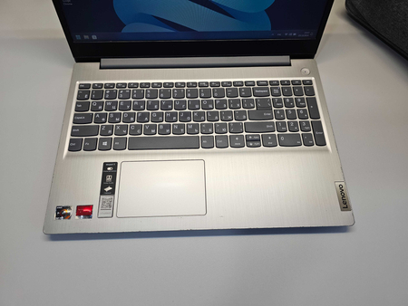 ПРОДАМ Lenovo IdeaPad 3 Ноутбук Ryzen™3 4300U/8GB/256SSD/15.6\\\