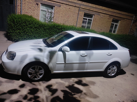 Lacetti 2013 yil sotiladi avtomat karopka.
