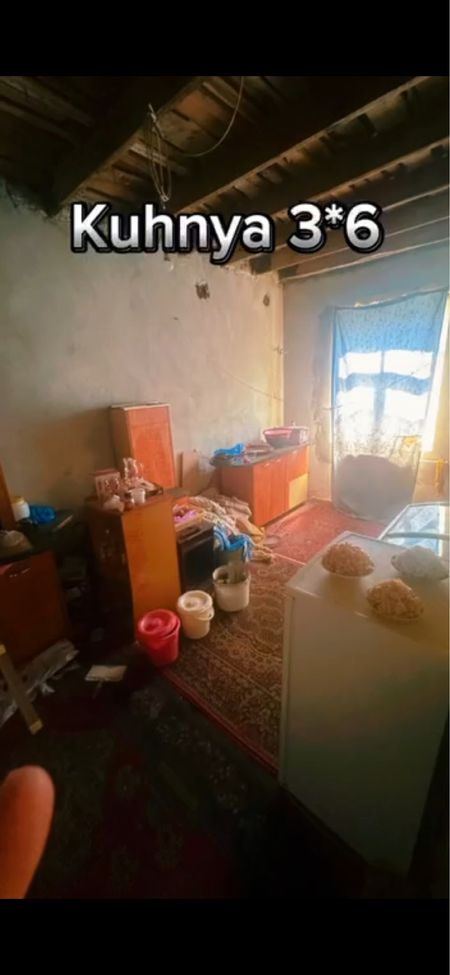 hovli sotiladi 4 sotix kotta hasanboy