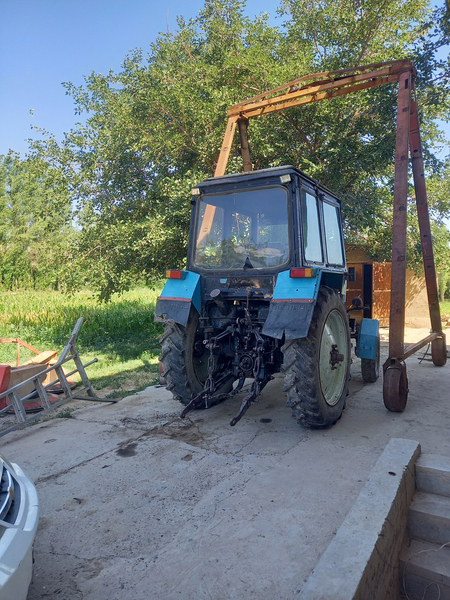 Belarus mtz 80 sotiladi