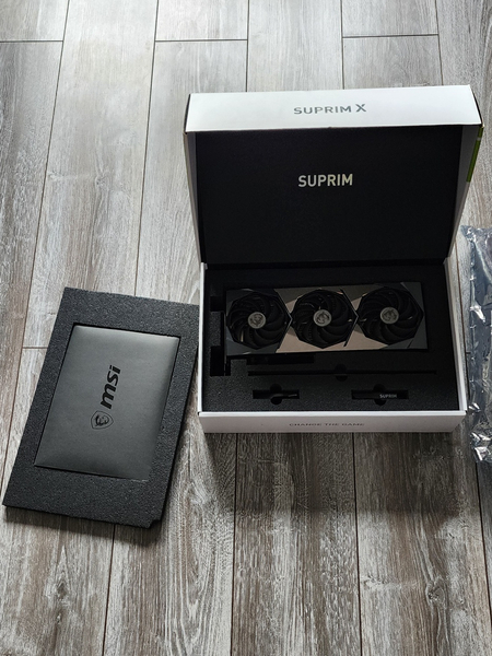 RTX 3080 SUPRIME X 10GB GDDR6
Карта в отличном состоянии не греется не