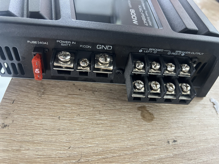 Kenwood 800W KAC-PS847