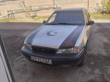 Нексия 1 сотилади