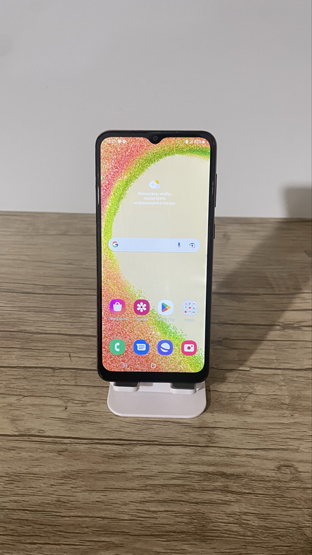 Galaxy A04 sotiladi
