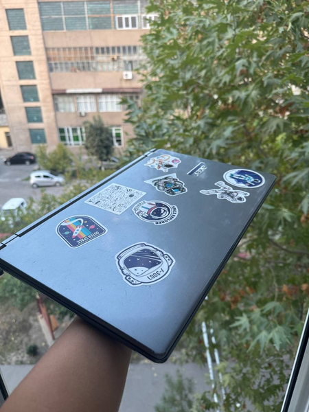 ACER noutbook sensrli arzon narh qidirganlar uchun