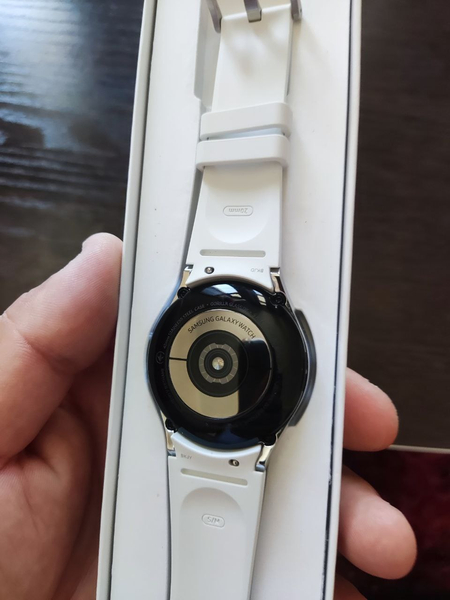 Samsung Galaxy watch 4 classic 42mm