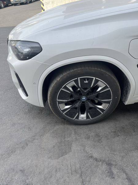 BMW ix3 M пакет