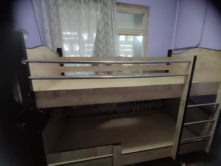 Двухъярусная кровать