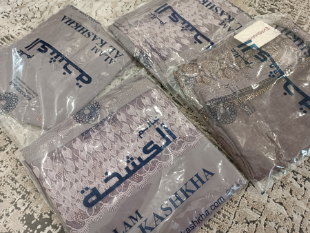 Kashkha shariflari 230 000
