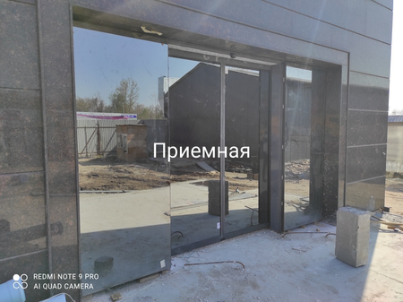 Установка ремонт обслуга автоматичечких и карусельных дверей