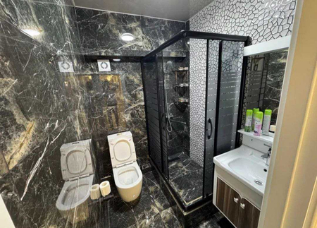 V4595 4/9/9 Ор.р: Кинотеатр Нукус 84м2 евро ремонт