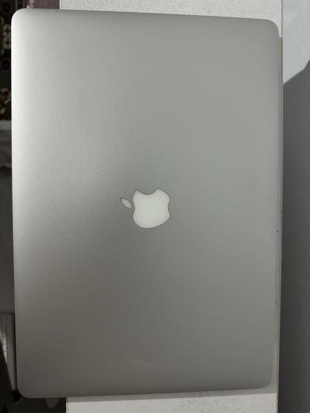 Macbook Pro 15inch/i7/16/512/2Nvidia