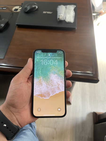 iPHONE 12  PRO aplle