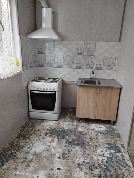 Учтепа, Такачи Бургер, Такачи МФЙ