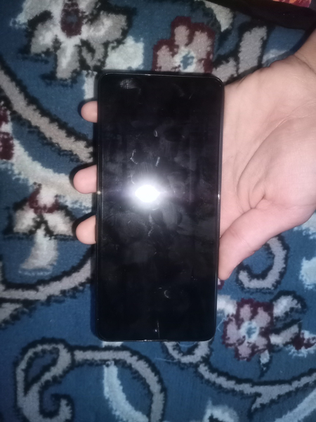 Samsung a51 sotiladi