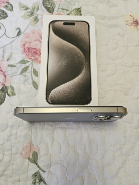 Iphone 15 pro 128 gb