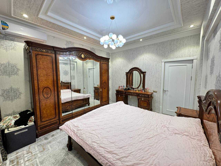 Продается 3х комн Квартира 100 м2 Ц2 Алайский Басри Баба (7144)