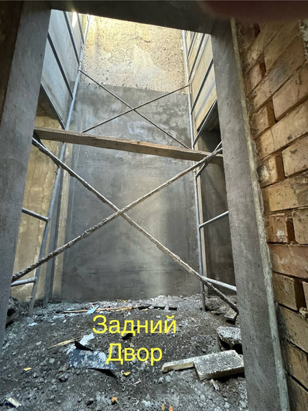 Учкахрамон Шуробозор  коробка  сотилади 1.8 сотих, 2  этаж
