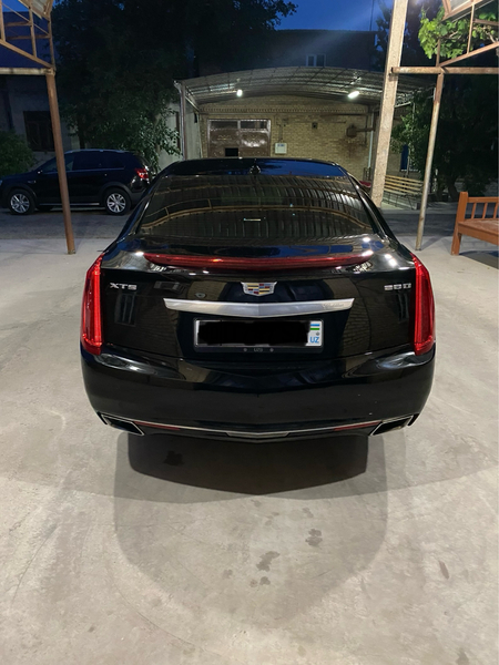 Cadillac XTS 28T 2016г