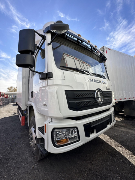 Shacman L3000 7.5 metr Usulene