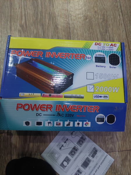 Invertor 12v 220v 2000w xolati yangi