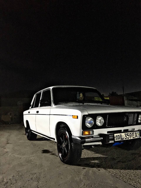 Vaz 2106 sotiladi
