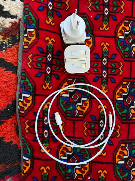 Iphone arginal zaryadchik 35wat