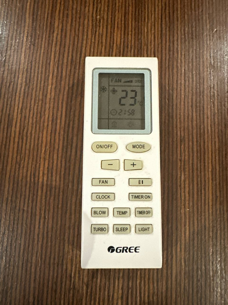 Продам кондиционеры. Два кондиционера 1) Gree 18. 2) Gree 12.