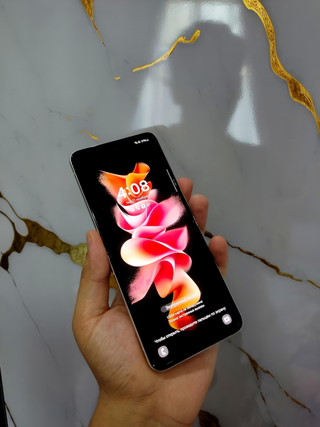 Samsung Galaxy Z Flip 3 (5G) (8GB+8GB/256GB/Snapdragon 888) Samarkand
