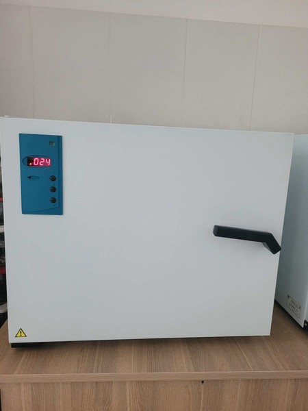 Сухожаровой шкаф 80 л