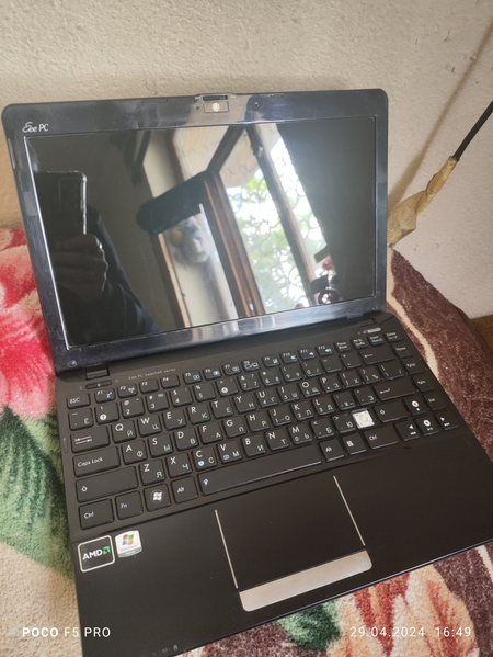 Сотилади Asus нетбук ишлаб дурибти