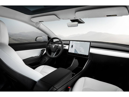 Skidka !Tesla Model 3