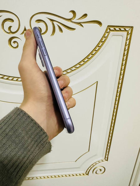 Iphone 11 ochilmagan oqip tel qlila