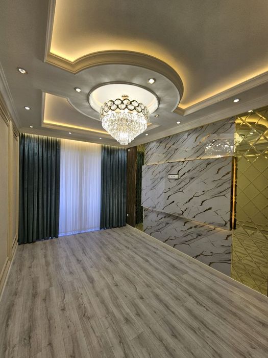 Срочно  Новостройка Яккасарой район 2х ком.квартира