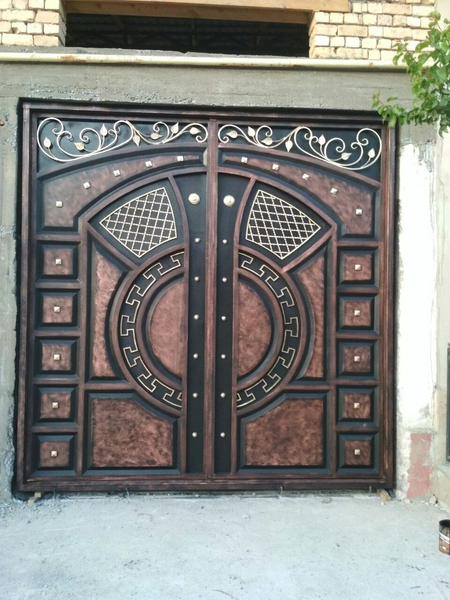 Darvoza remont qilamiz taʼmirlaymiz kiraskalaymiz